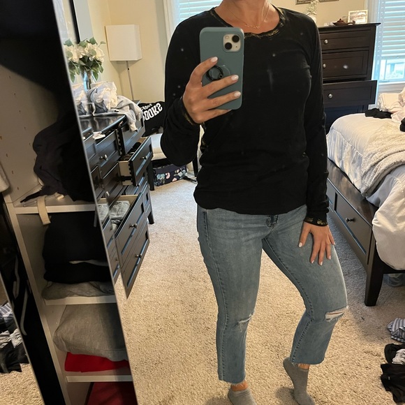 Elan | Tops | Elan Long Sleeve Tee Shirt | Poshmark